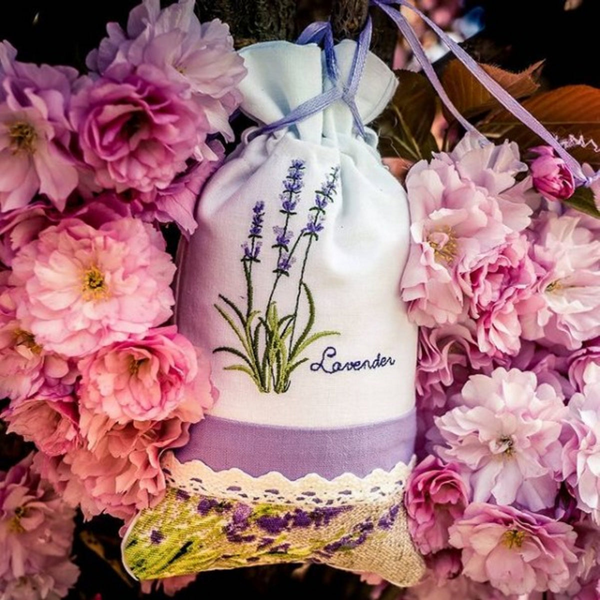 Special offers - Embroidery designs for sale - Embrighter