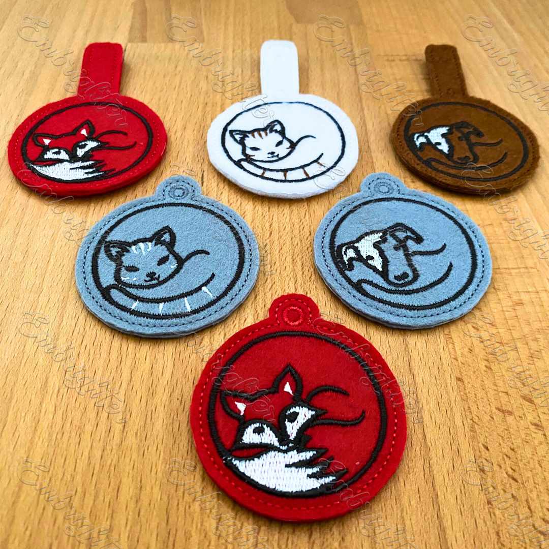 Curled up animals ITH keychain embroidery design set – Embrighter