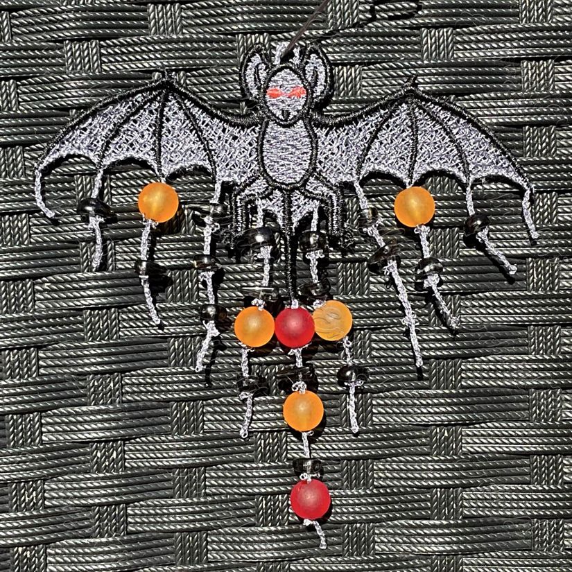 Free standing lace bat embroidery design – Embrighter