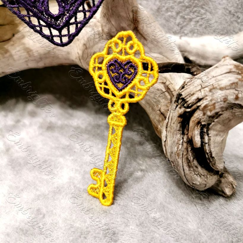 Free standing lace love lock with key machine embroidery design set ...