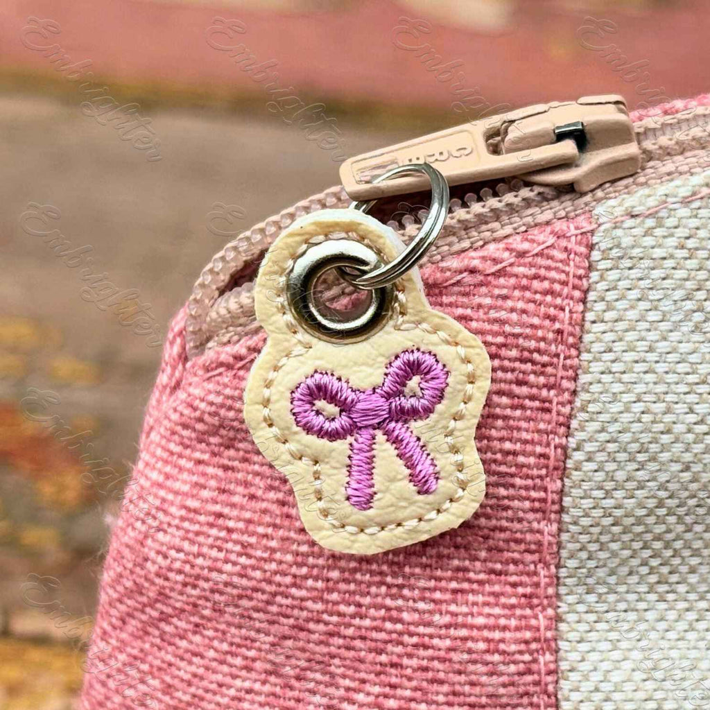 Little Zipper Pull ITH Embroidery Design Set – Embrighter