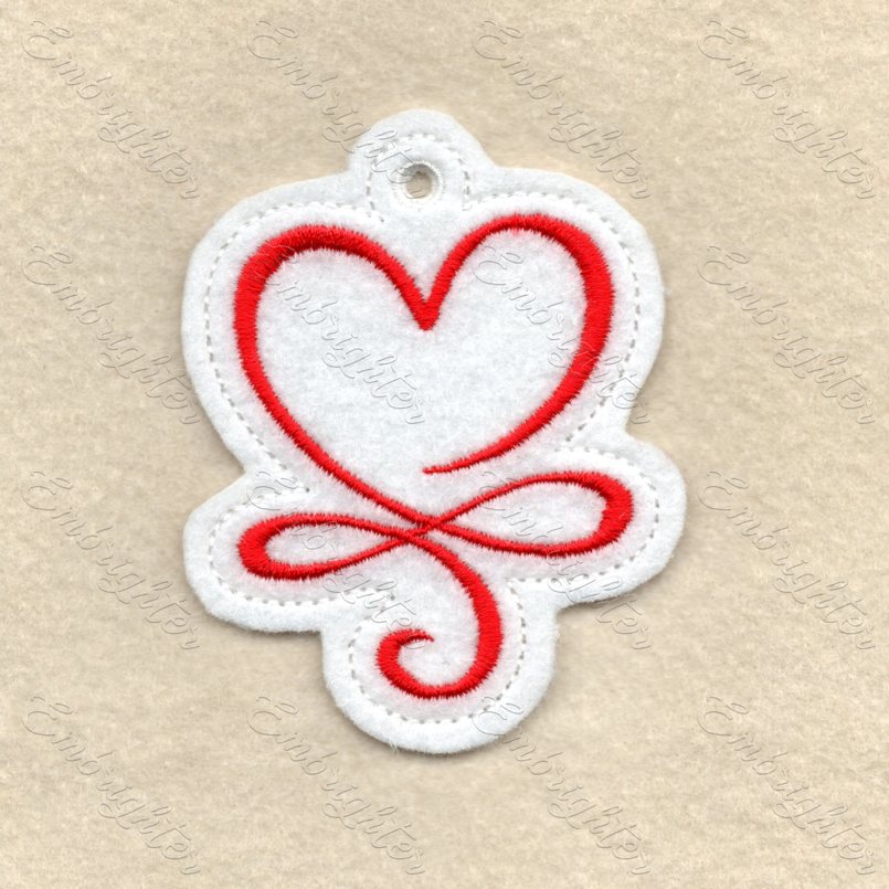 Six heart keychains ITH embroidery design set – Embrighter