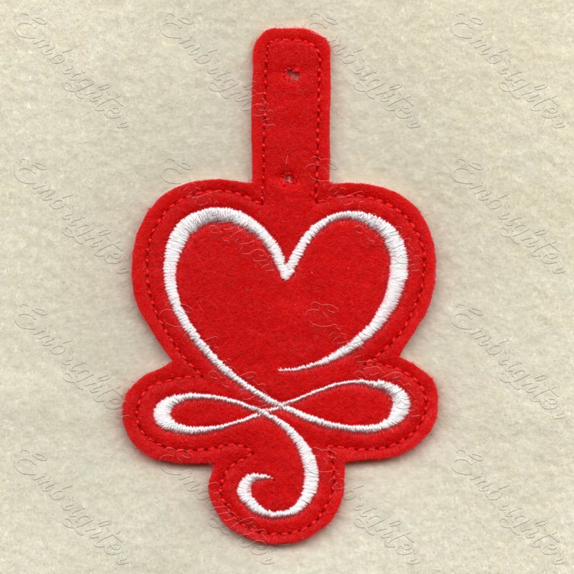Six heart keychains ITH embroidery design set – Embrighter