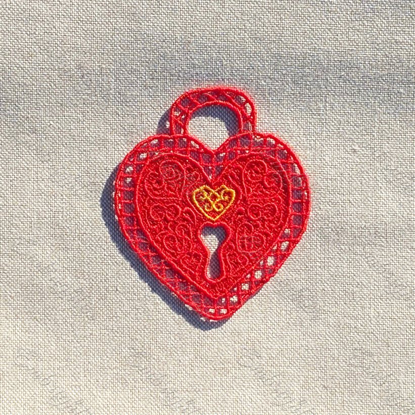 FSL heart shaped padlock machine embroidery design – Embrighter