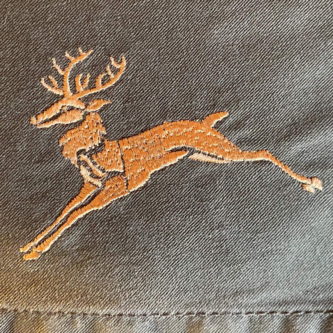 Jumping deer embroidery design – Embrighter