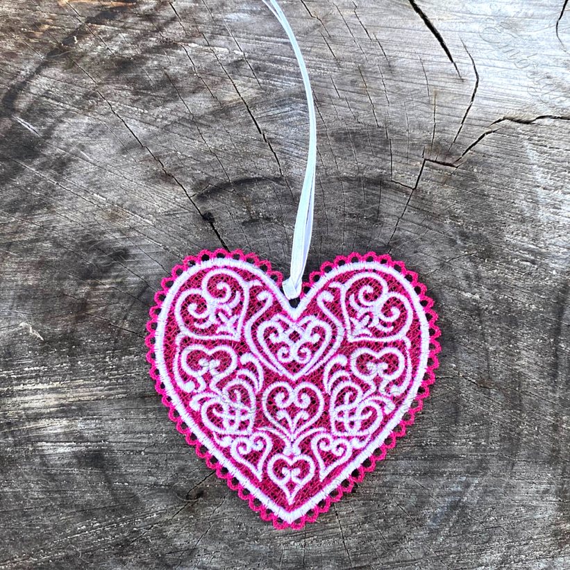 FSL heart machine embroidery design – Embrighter